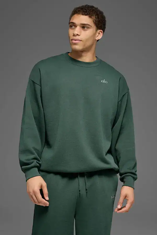 Alo Yoga Accolade Crewneck Pullover - Clover Green | Editorialist